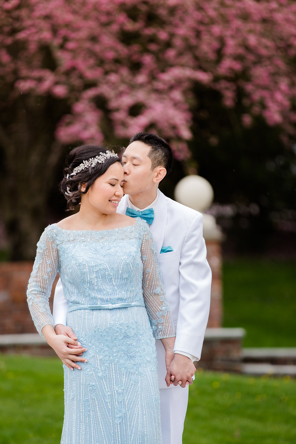 Lillian Louie Makeup – BE RADIANT